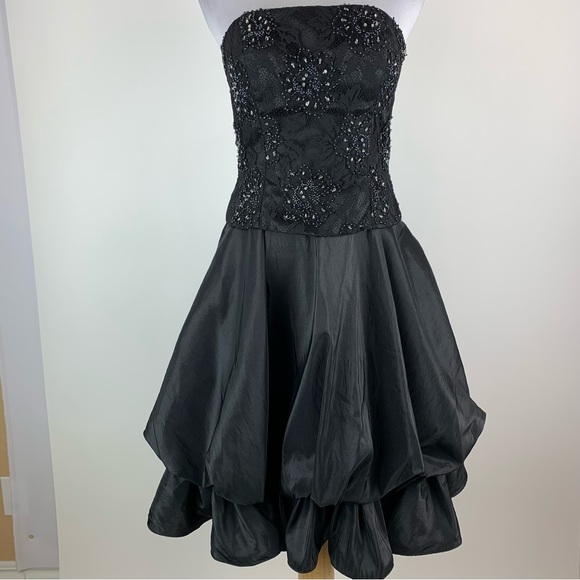 Satin Rouge | Dresses | Satin Rouge Black Strapless Formal Dress Sz 6 ...